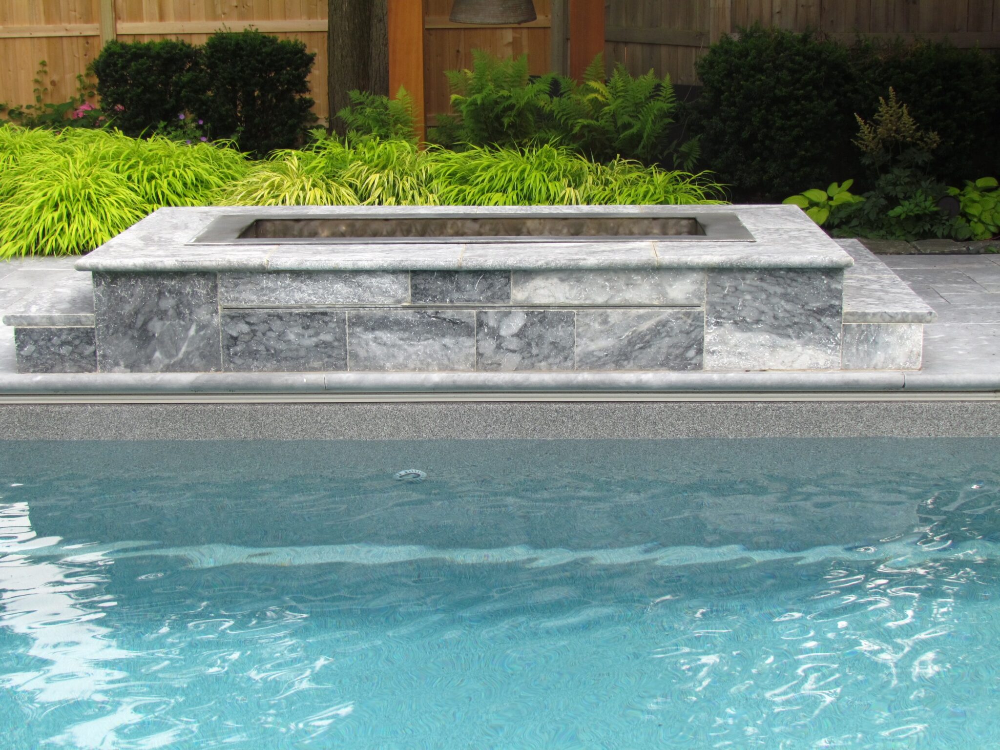 8 Stunning Selections of Gray Natural Stone | Gothicstone